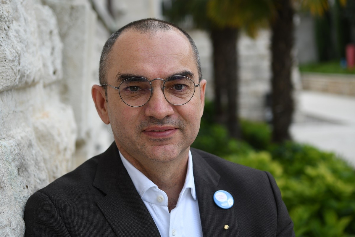 Nenad Bakić liječničkim društvima: Treba argumentirano propitivati sve ...