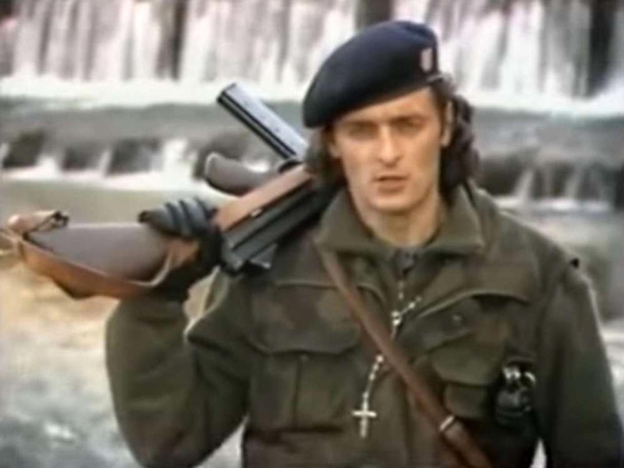 Thompson,kao i u Domovinskom ratu, postaje simbol hrvatske borbe za ...