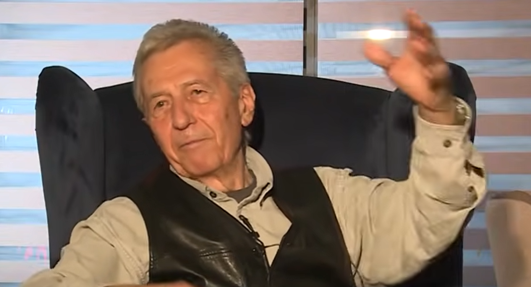 U Velikoj Gorici nastupa Miroslav Ilić koji je pjevao četničke pjesme i ...