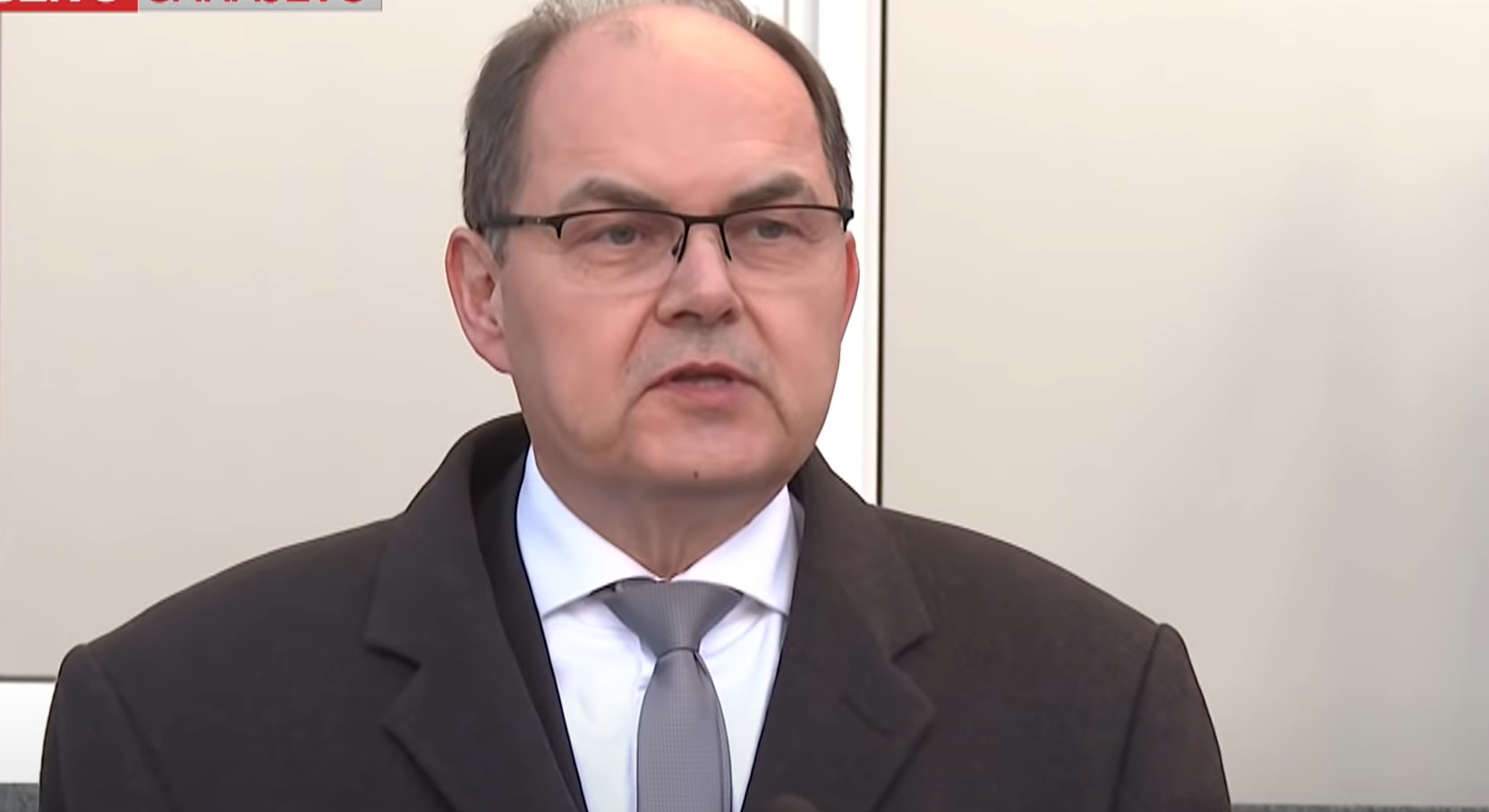 Milanović: Znate koji je odgovor dobio Schmidt nakon žalbe hrvatskom ... Milanović: Znate koji je odgovor dobio Schmidt nakon žalbe hrvatskom ...